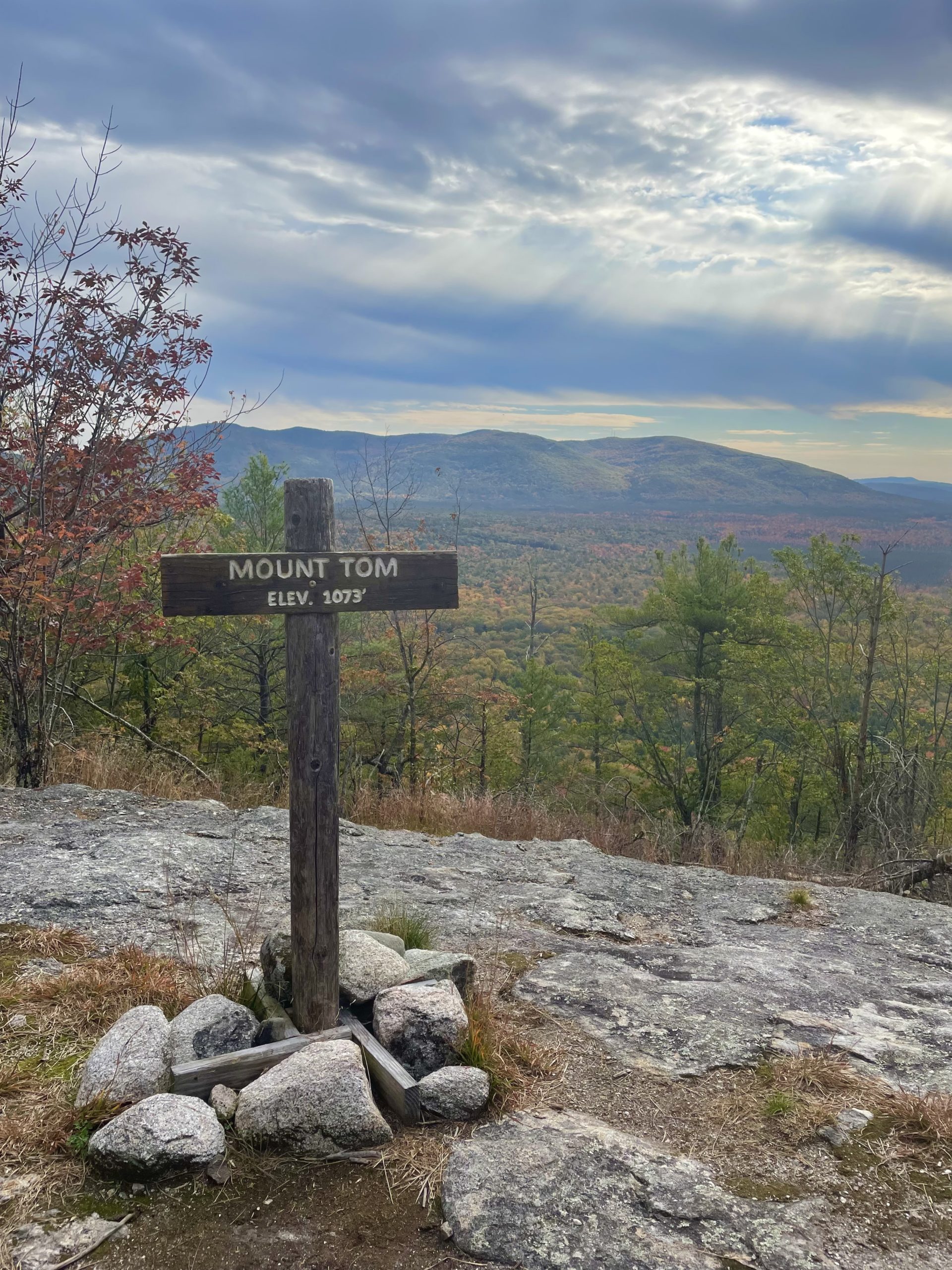 Mt. Tom | 1073 ft | ME - She Hikes Mountains